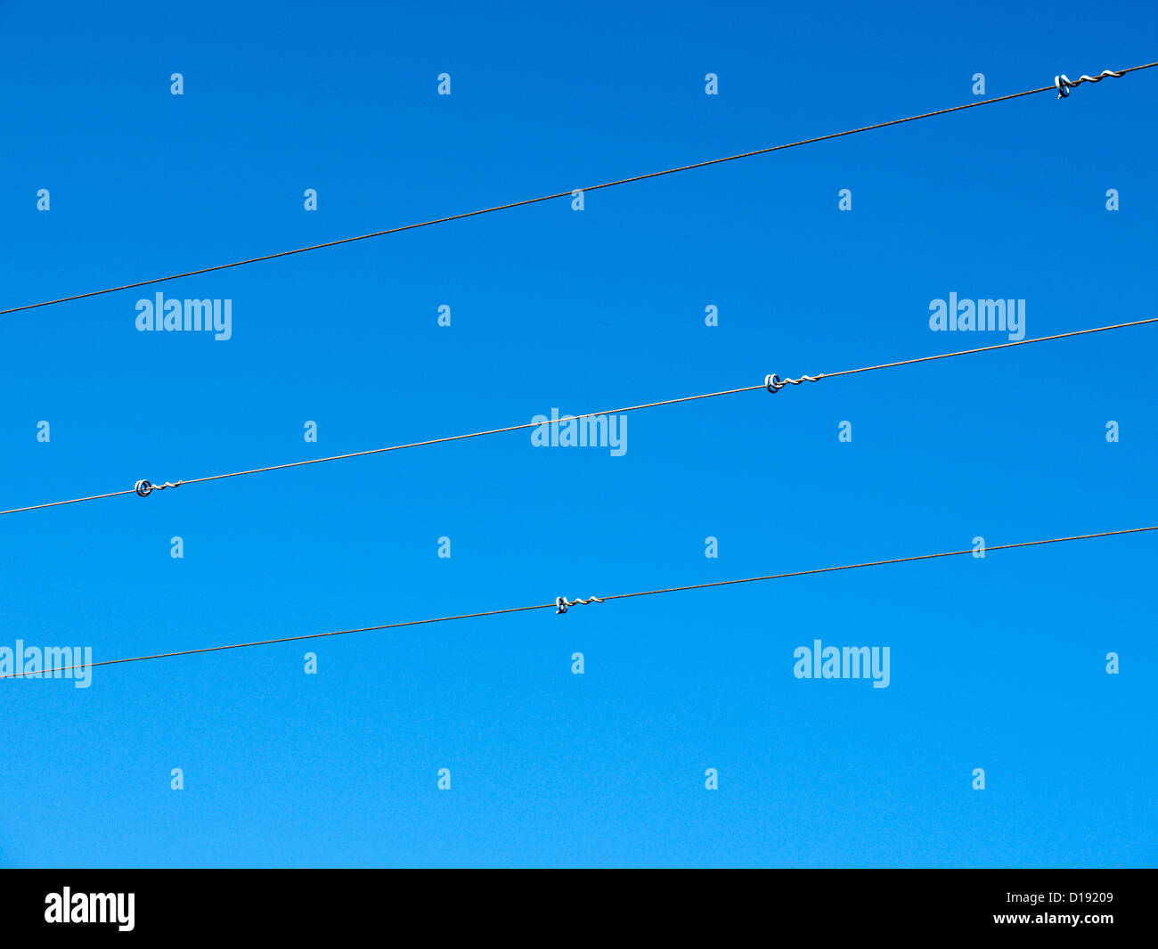 Overhead cables uk hi-res stock photography and images - Alamy