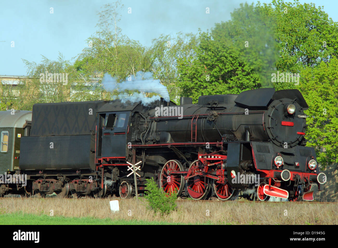 Fast moving steam train hi-res stock photography and images - Alamy