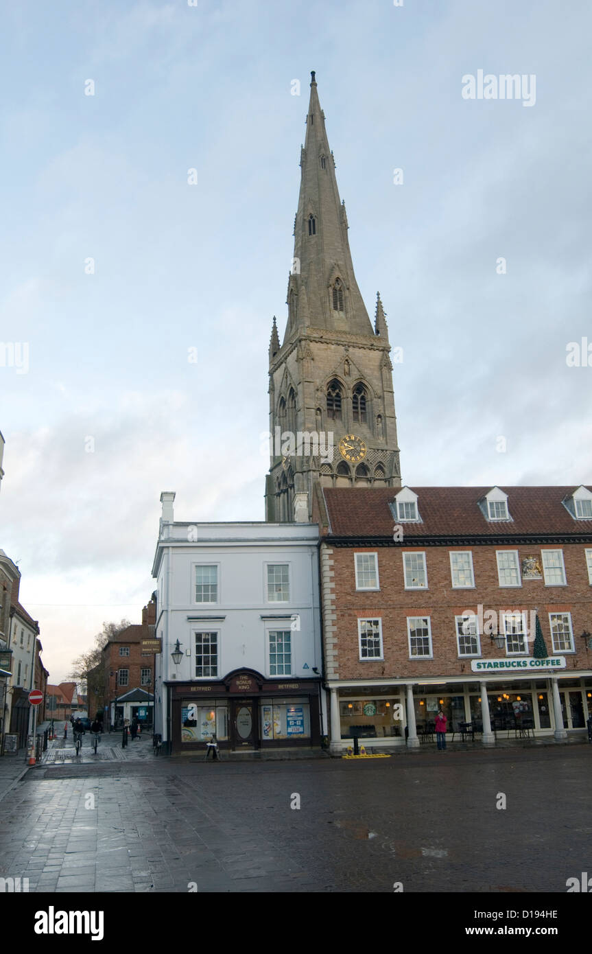 Market Square, Newark-on-Trent town centre center St. Mary Magdalene uk ...