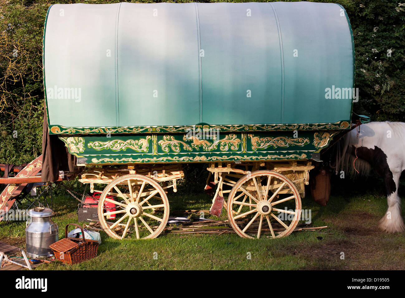 Gypsy wagon camping hi-res stock photography and images - Alamy