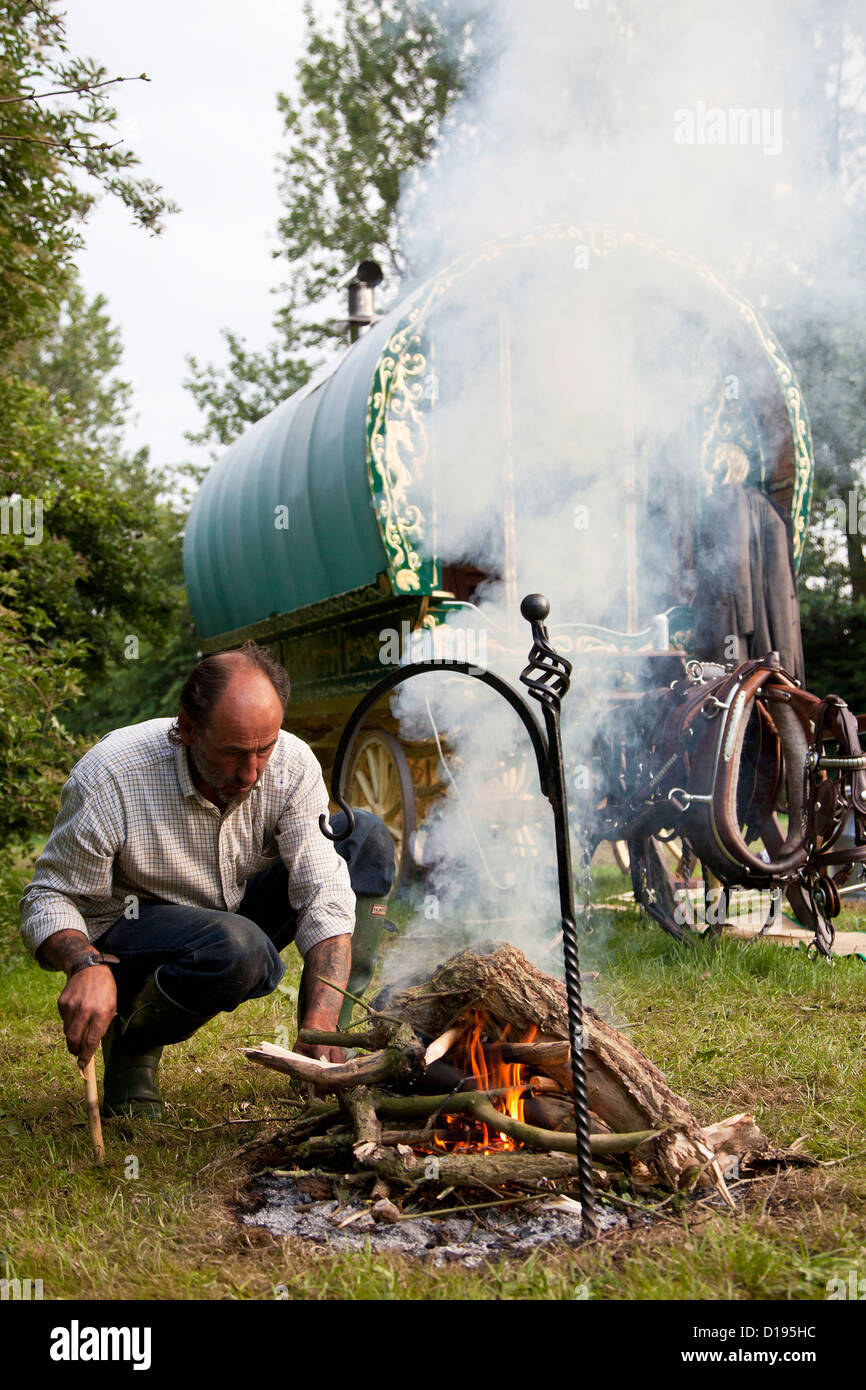 Gypsy wagon camping hi-res stock photography and images - Alamy