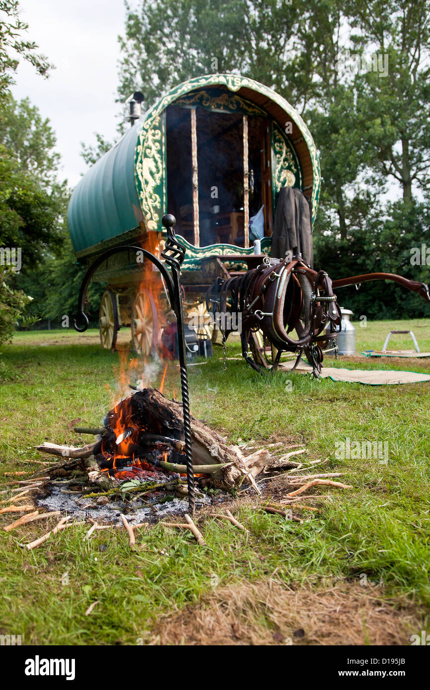 Catapults hi-res stock photography and images - Alamy