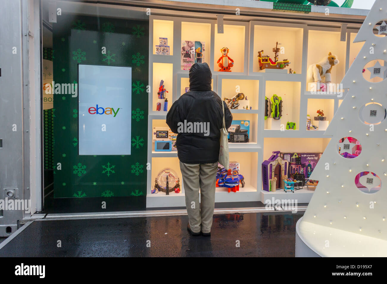 Ebay toys hi-res stock photography and images - Alamy