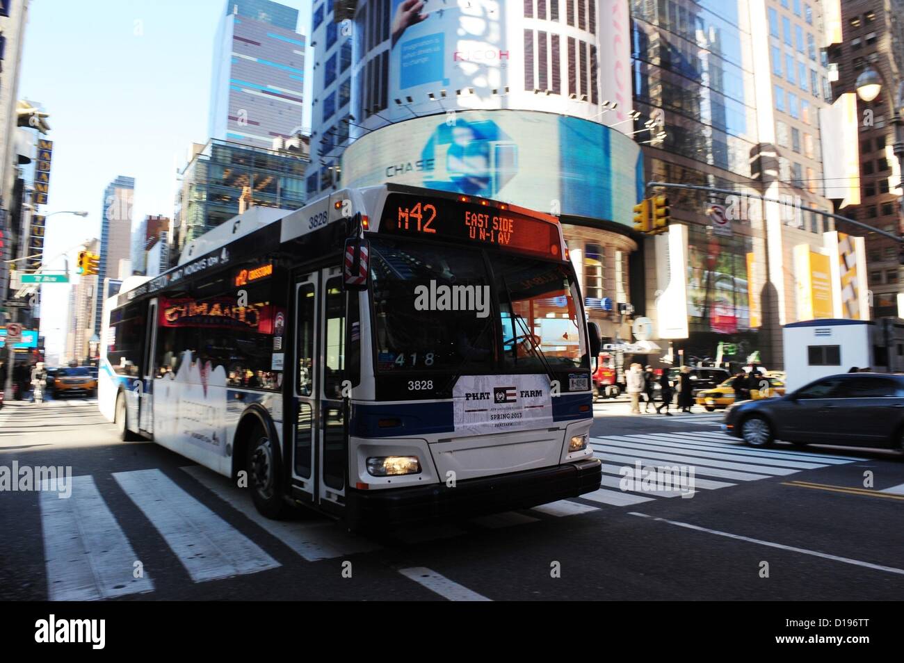 M42 bus hi-res stock photography and images - Alamy