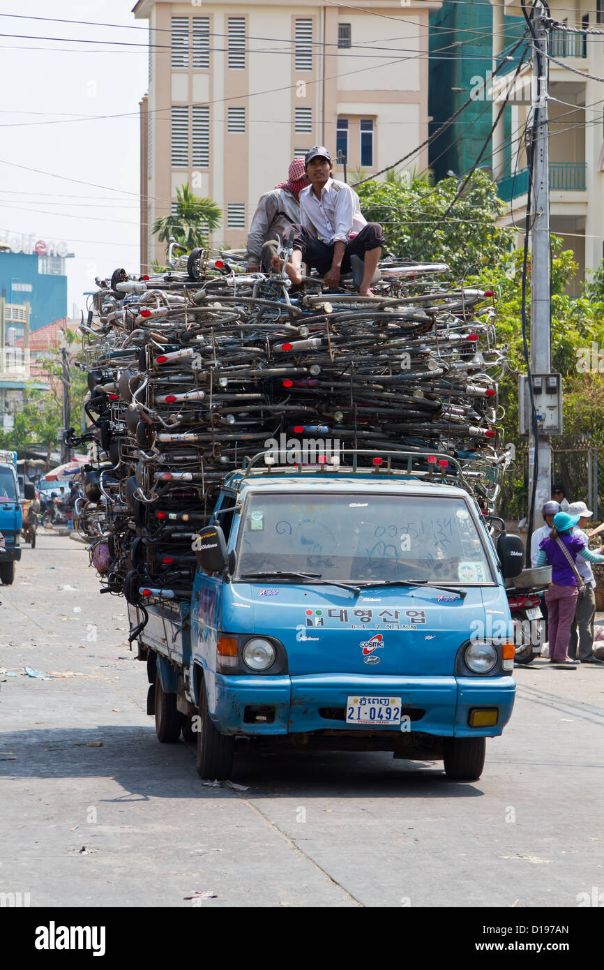 Overloaded bike hi-res stock photography and images - Alamy