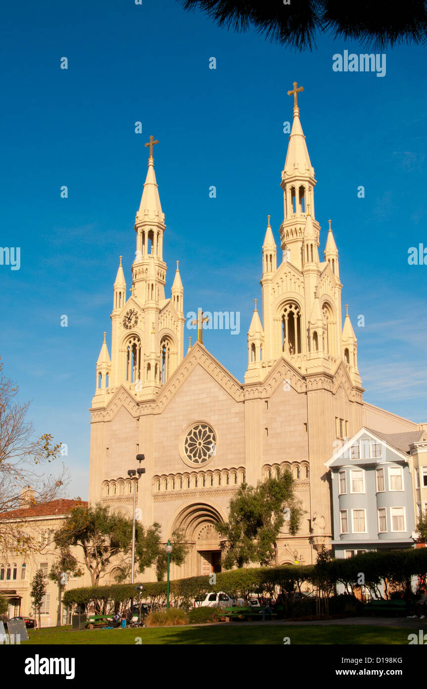 Catholic church saint peter hi-res stock photography and images - Alamy