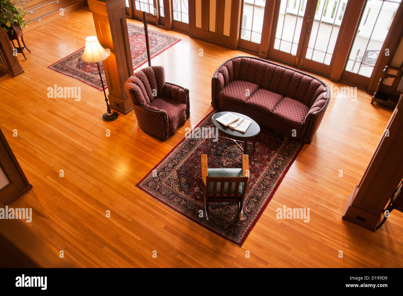 Old hotel reception hi-res stock photography and images - Alamy