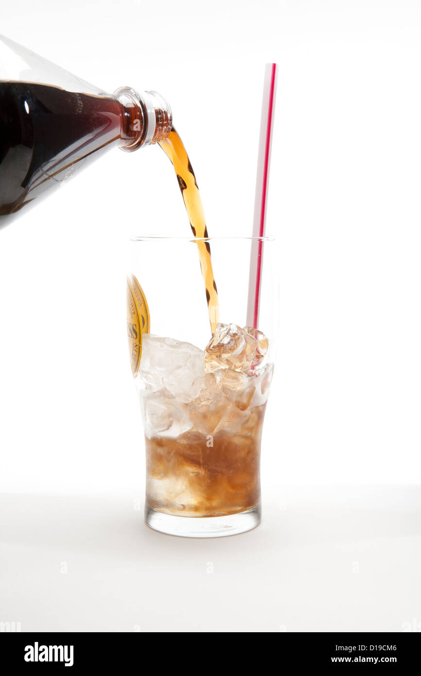 Drink coca cola ice cold hi-res stock photography and images - Alamy