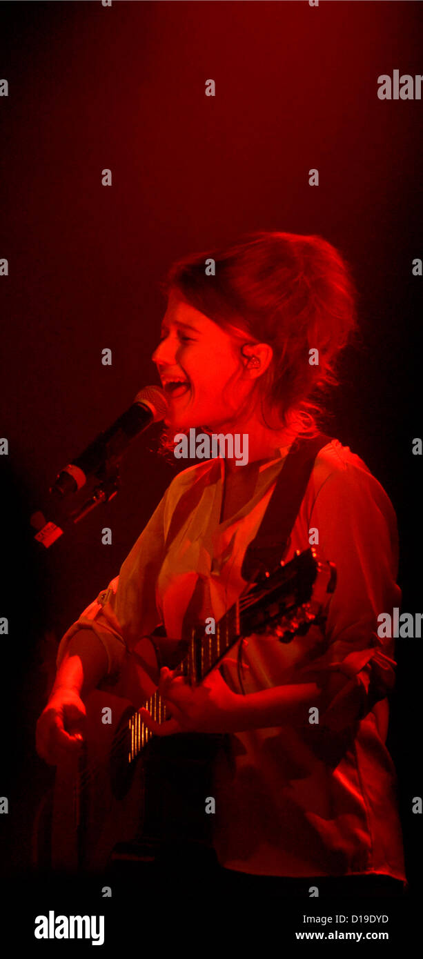Selah sue singer hi-res stock photography and images - Alamy