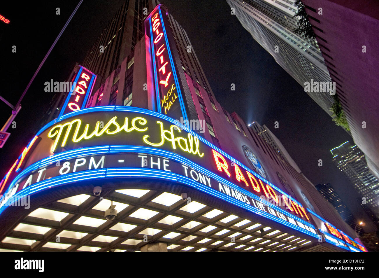 Radio City Music Hall at ROckefeller Center, Manhattan, New York City ...