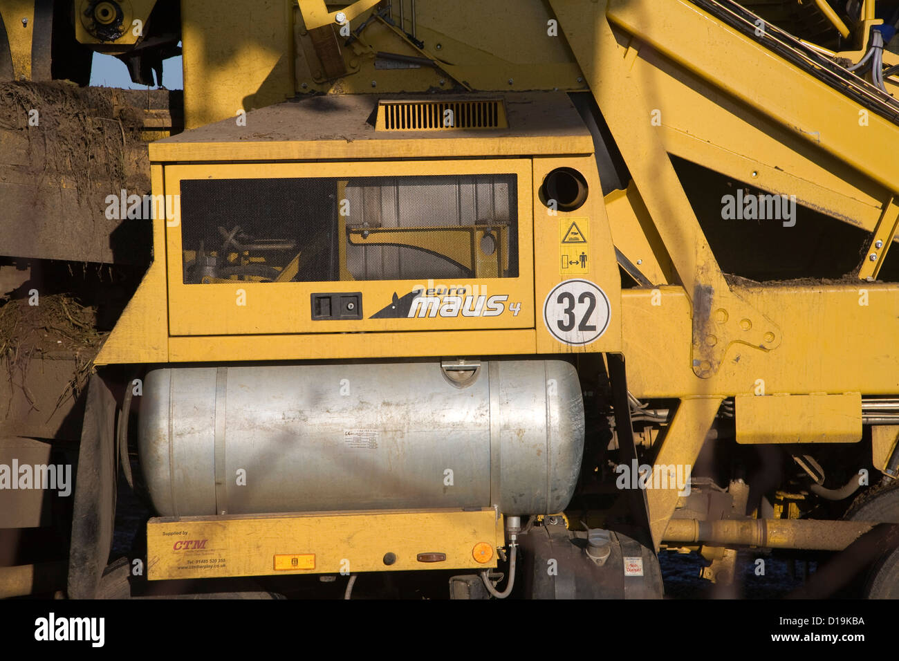 Ropa euro maus 4 sugar beet loader hi-res stock photography and images ...