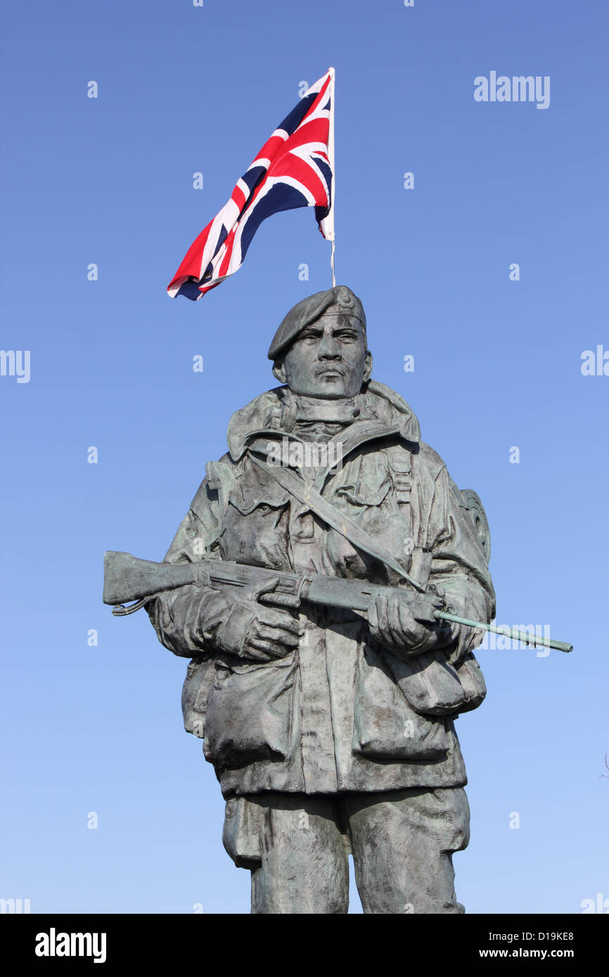 Royal marine commando uniform hi-res stock photography and images - Alamy