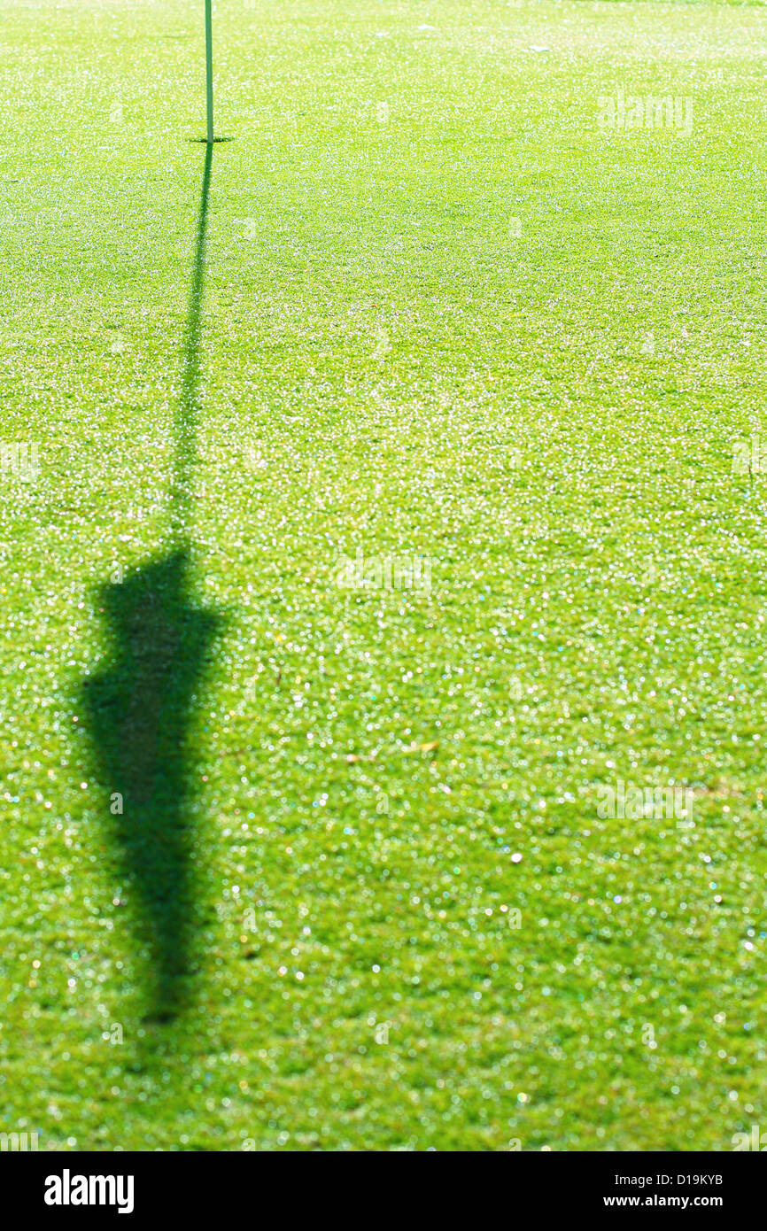 Golf green hole flag stick hi-res stock photography and images - Alamy