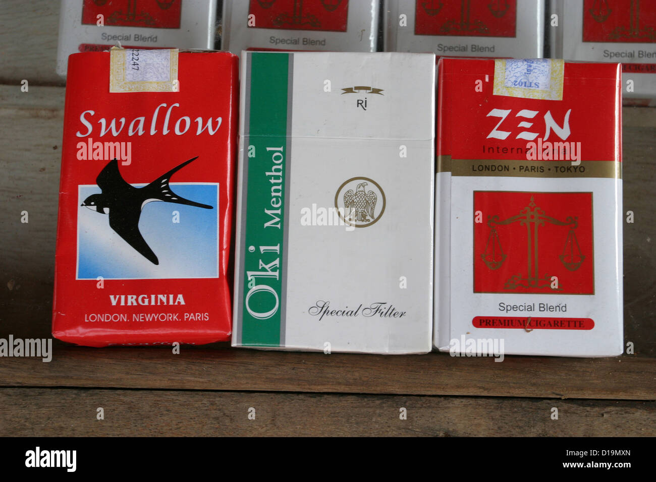 Cigarette packages hi-res stock photography and images - Alamy