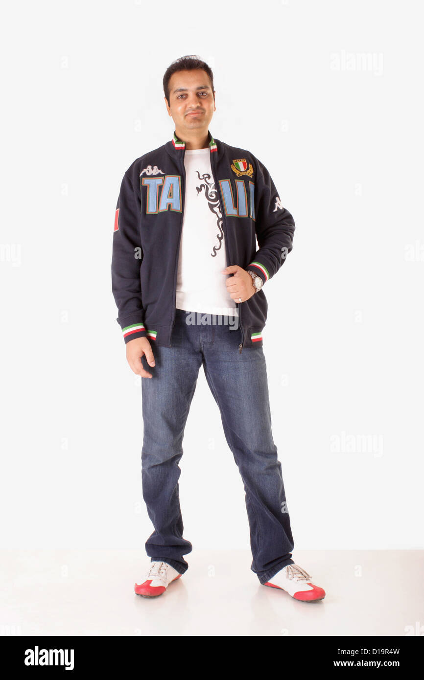 Young man (age 27 years) in casual dress. Jeans Stock Photo - Alamy