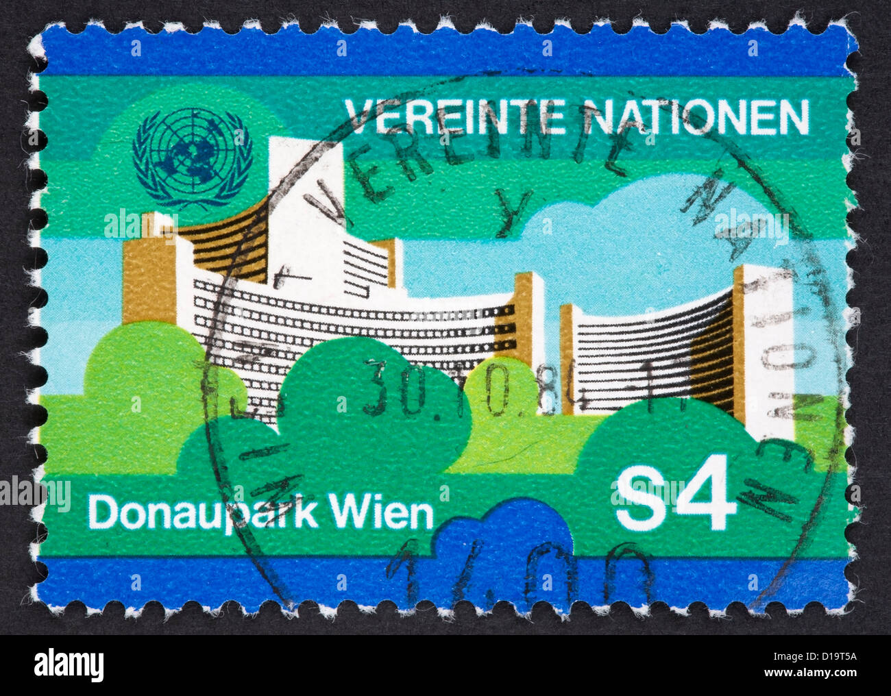 United nations postage stamp hi-res stock photography and images - Alamy