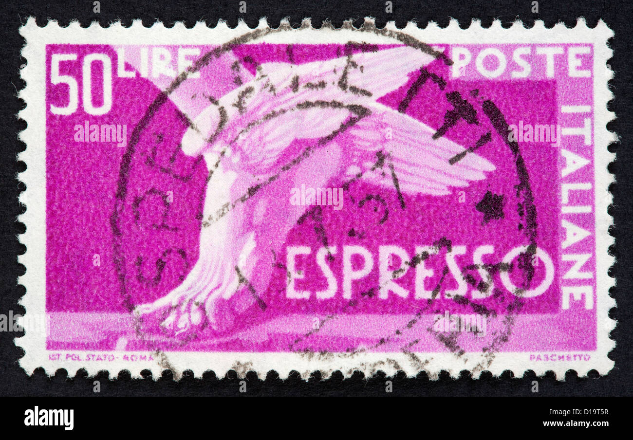 Italian postage stamp Stock Photo - Alamy