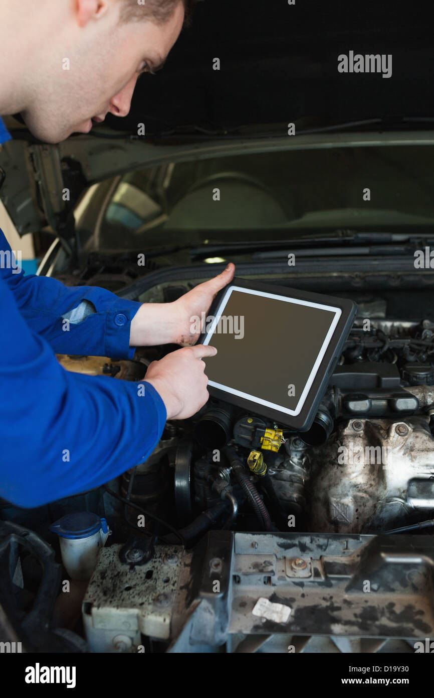 Auto mechanic car hi-res stock photography and images - Alamy