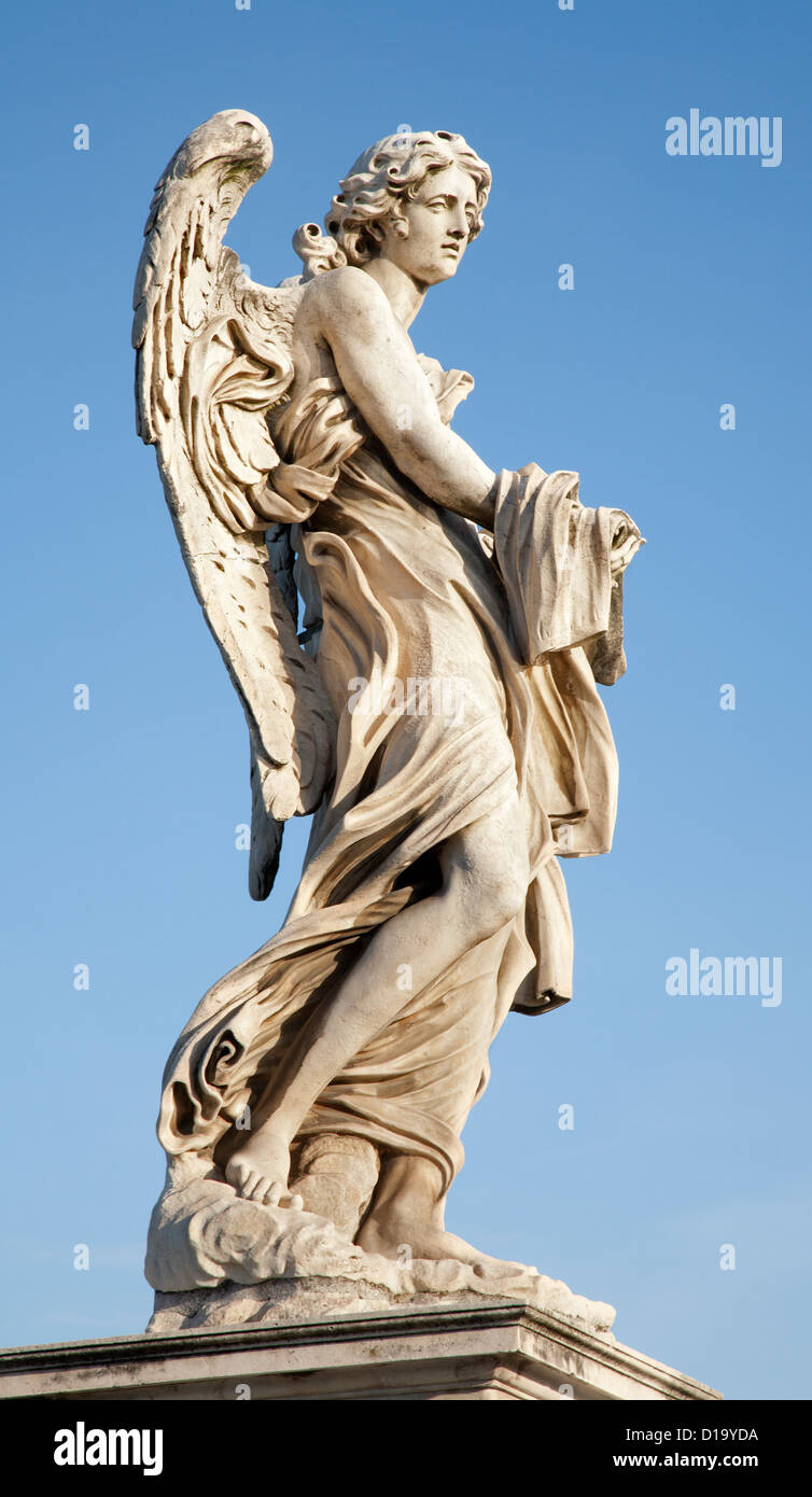 Sculptor paolo naldini hi-res stock photography and images - Alamy