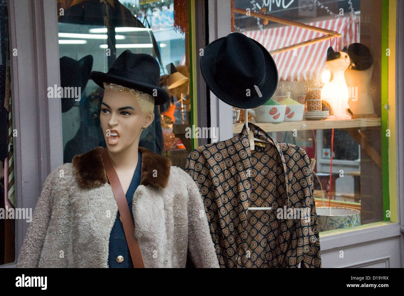 Mannequin vintage hi-res stock photography and images - Alamy