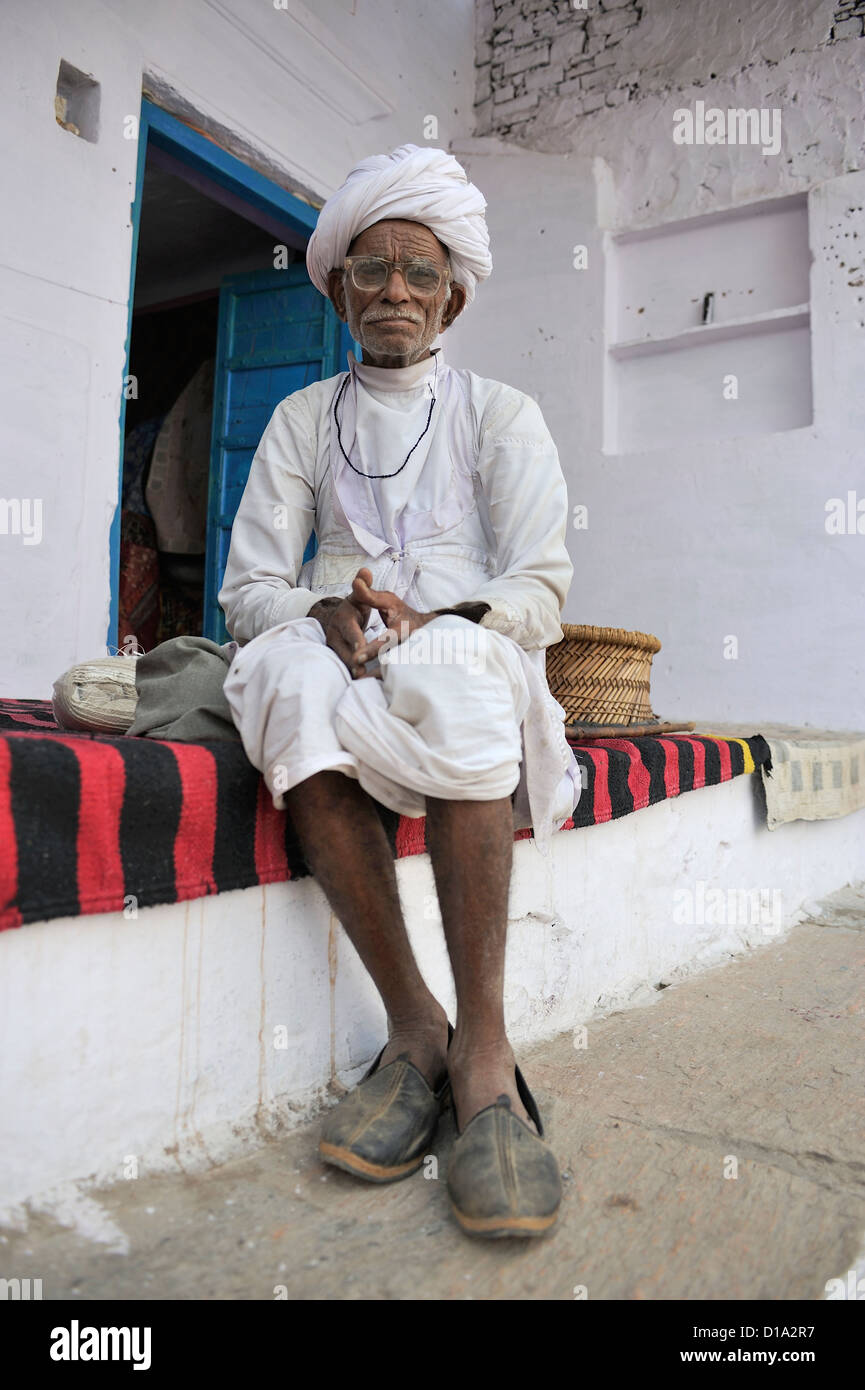 Indian man portrait Stock Photo - Alamy