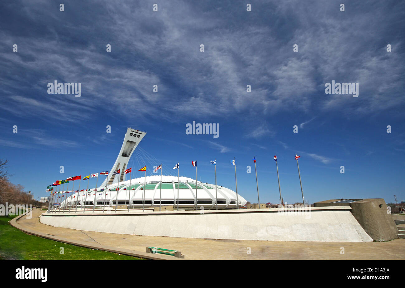 Montreal olympic stadium 1976 hi-res stock photography and images - Alamy
