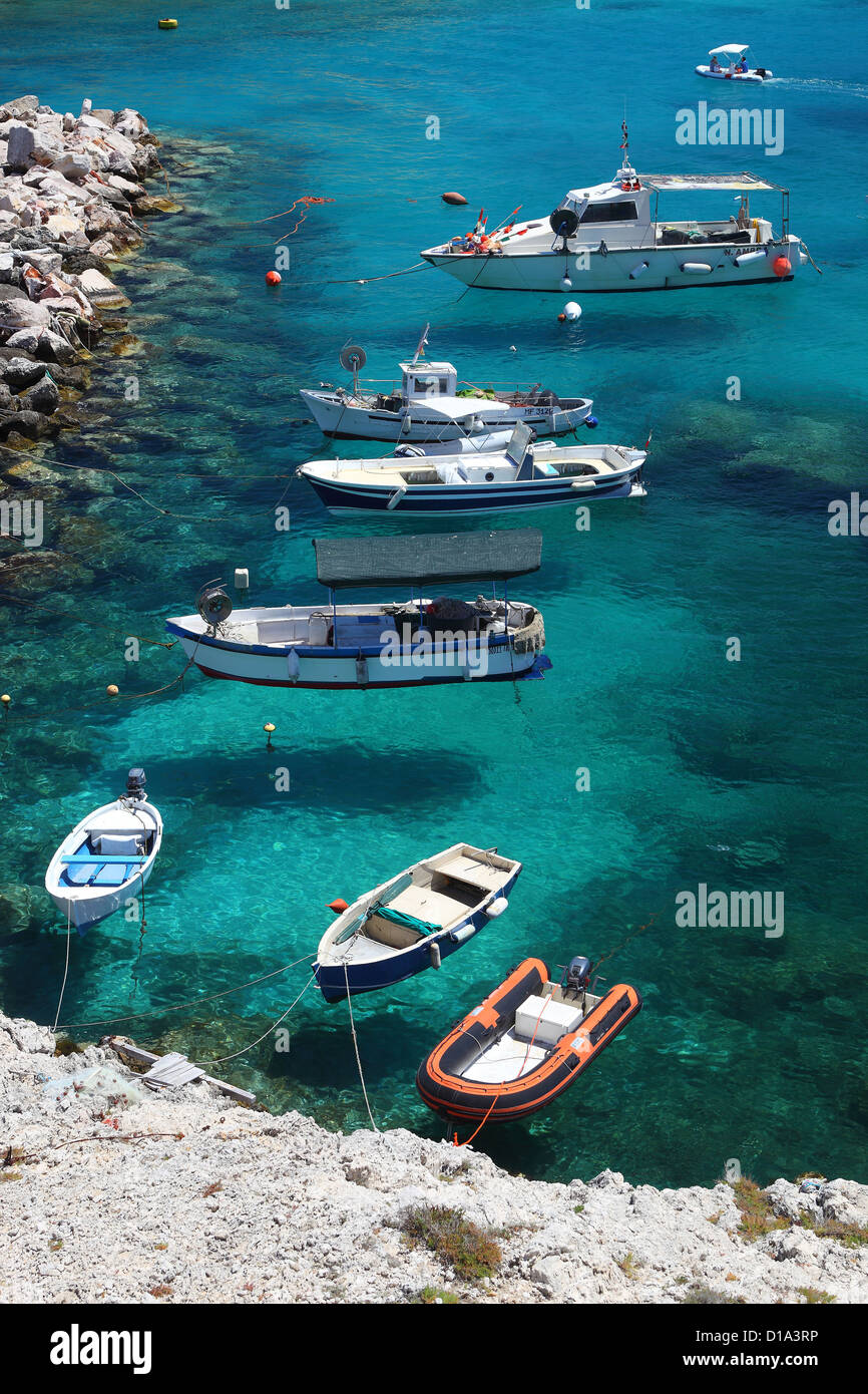 Harbor harbour tremiti islands hi-res stock photography and images - Alamy