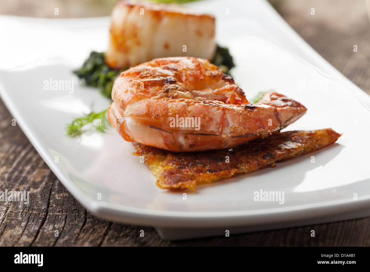 Shrimp portion hi-res stock photography and images - Alamy