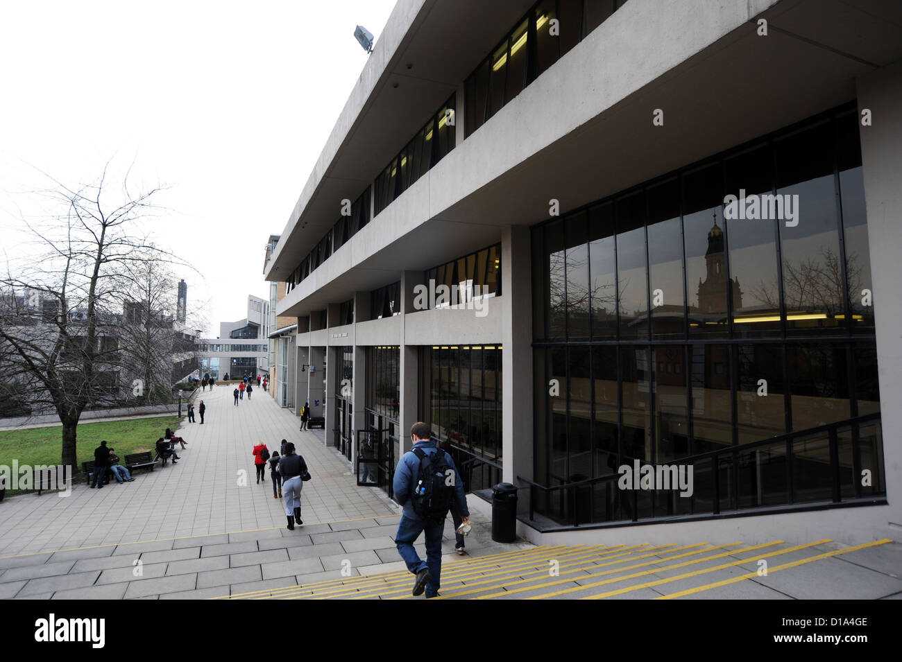 University of leeds campus hi-res stock photography and images - Alamy