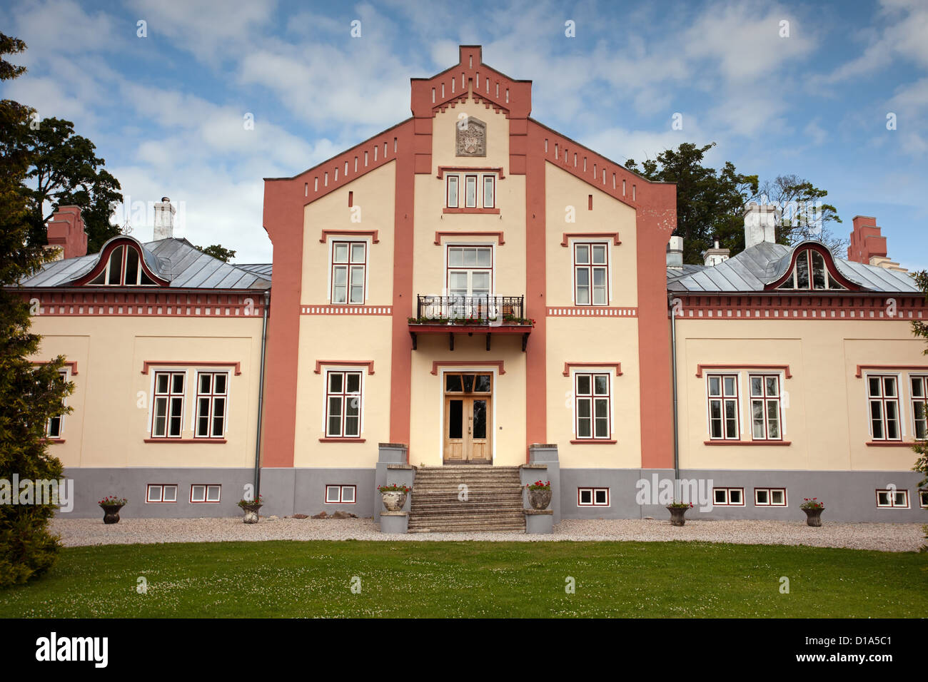 Muhu: Pädaste Manor House Stock Photo - Alamy