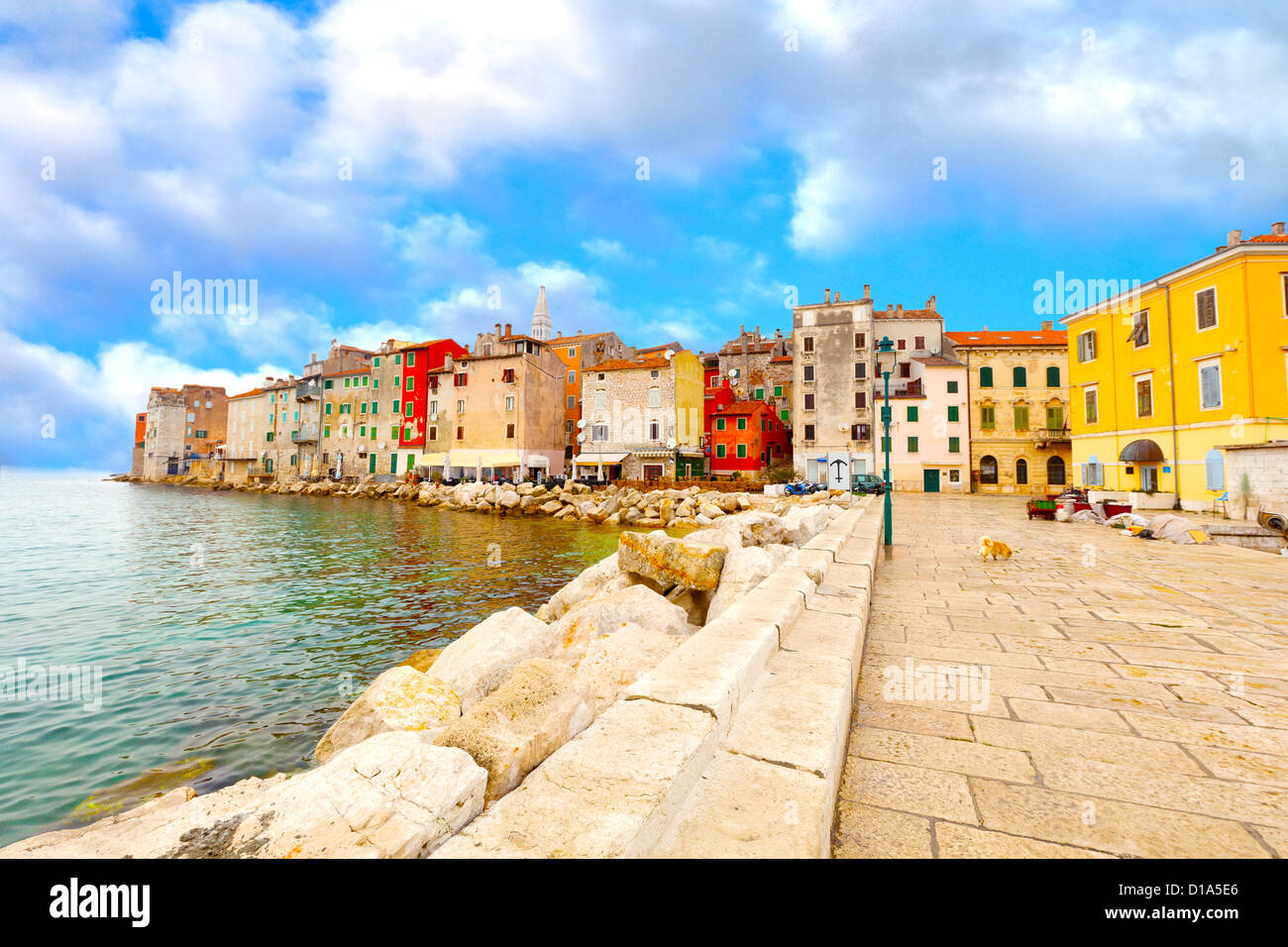 Novigrad croatia blue sky hi-res stock photography and images - Alamy