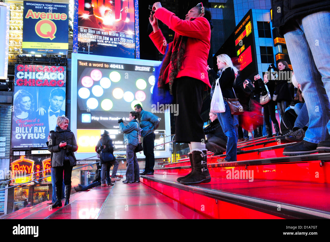 Tkts red sign hi-res stock photography and images - Alamy
