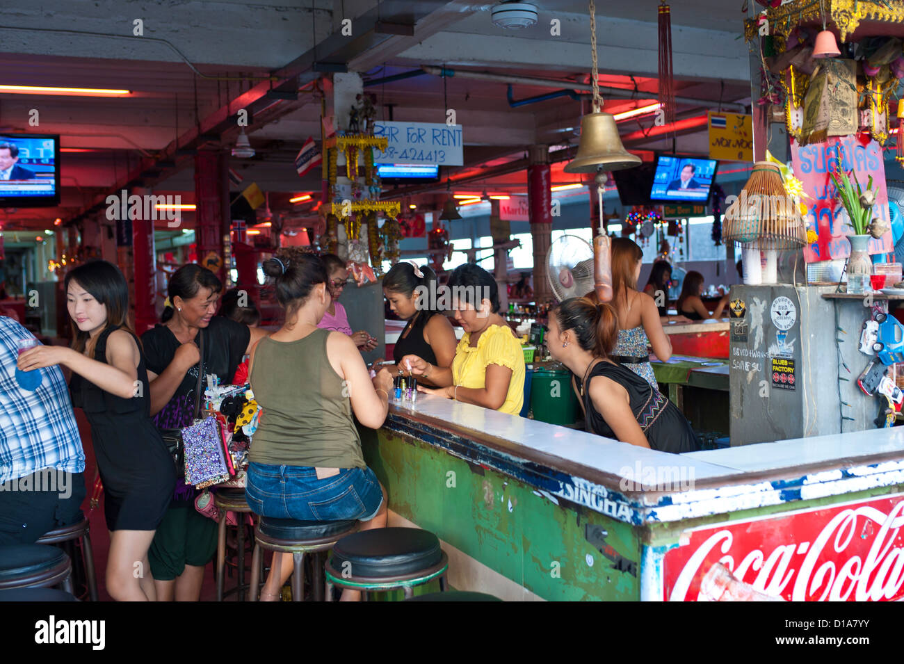 Working girls around Walking Street, Pattaya Stock Photo - Alamy