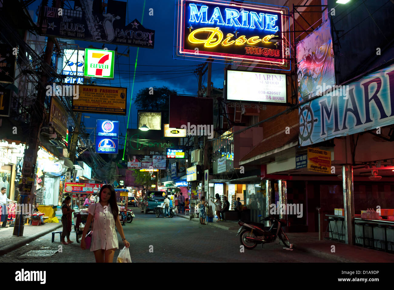 Pattaya bar hi-res stock photography and images - Alamy