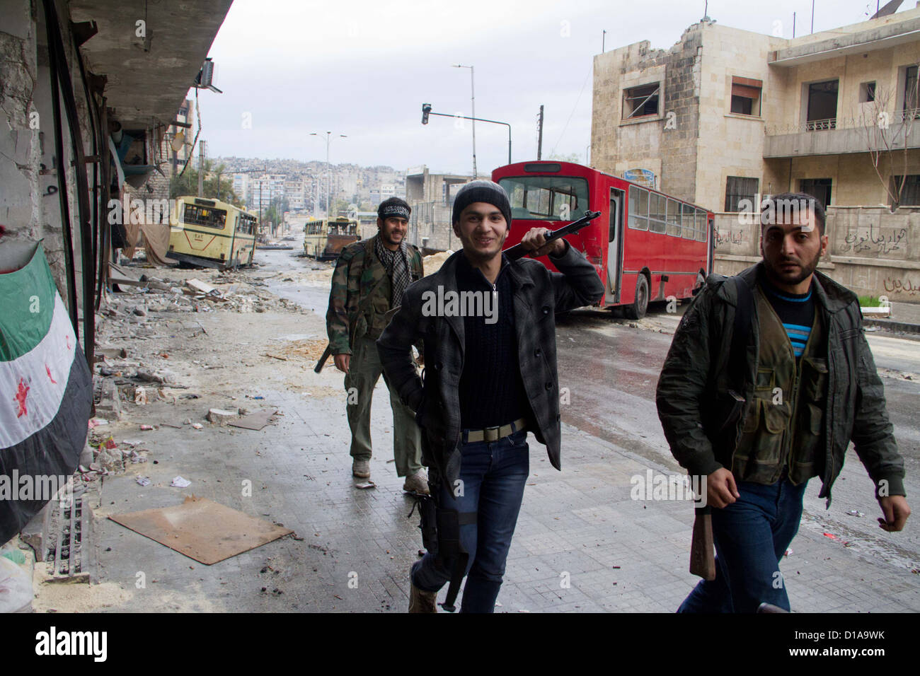 Syria children walk hi-res stock photography and images - Alamy