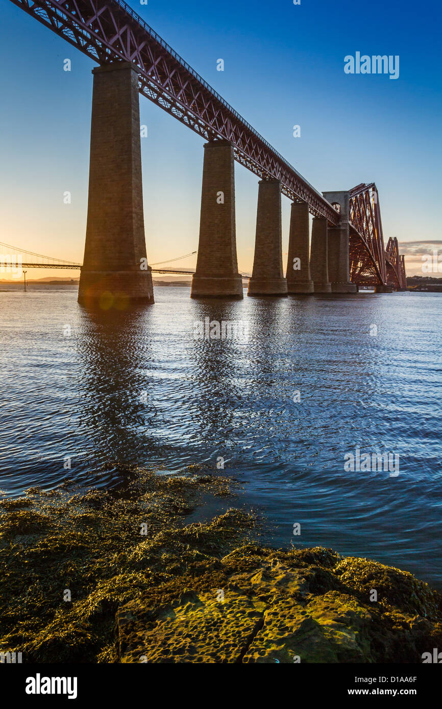 Forth road bridge at sunset hi-res stock photography and images - Alamy