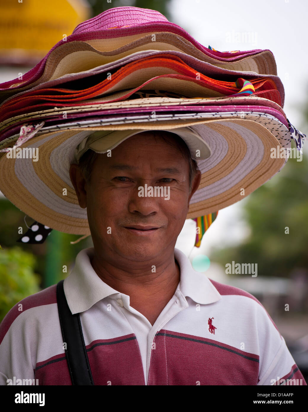 Hat seller hi-res stock photography and images - Alamy