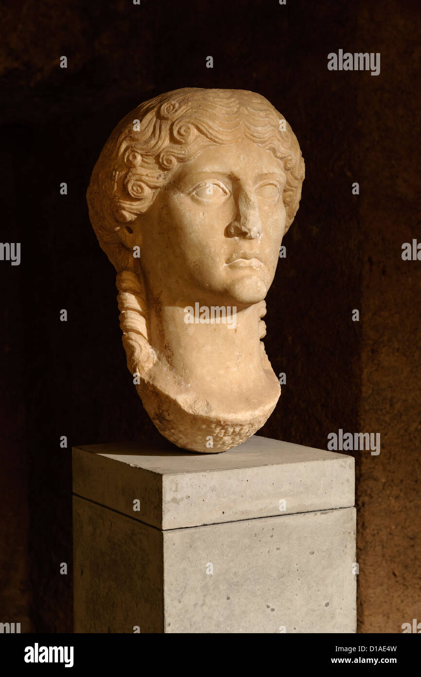 Agrippina statue hi-res stock photography and images - Alamy