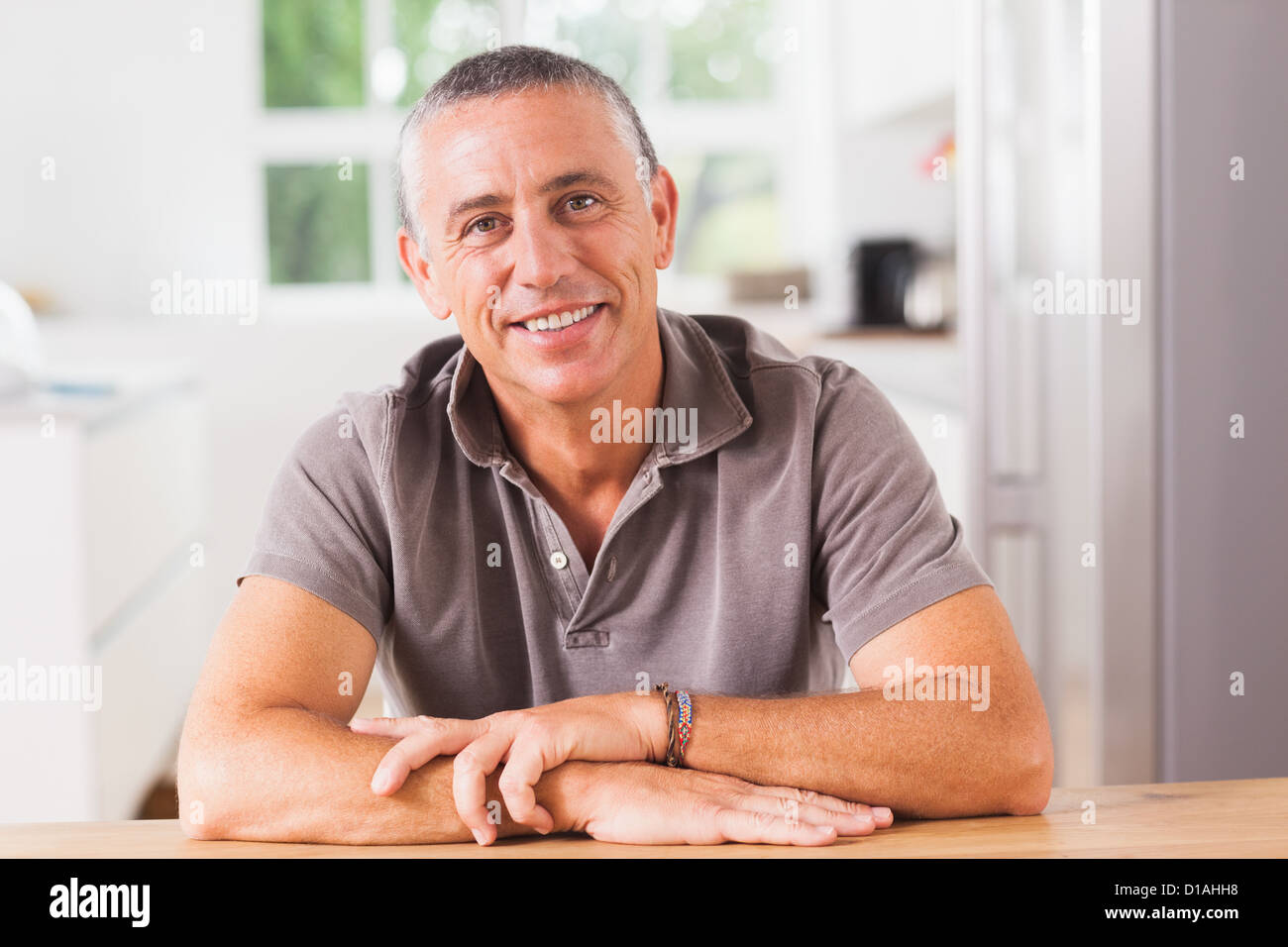 Kitchen happy man portrait hi-res stock photography and images - Alamy