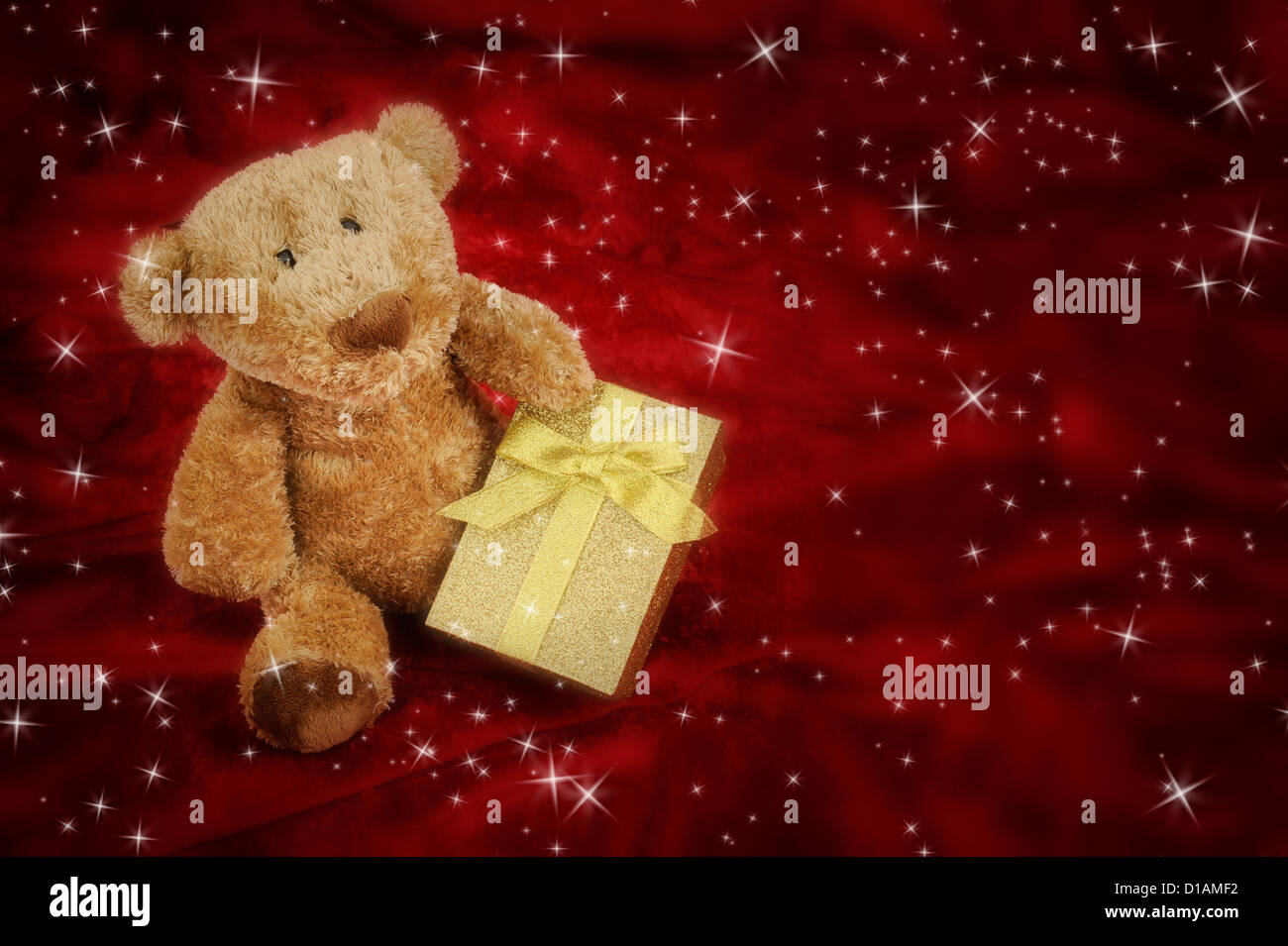 Gold teddy bear hi-res stock photography and images - Alamy