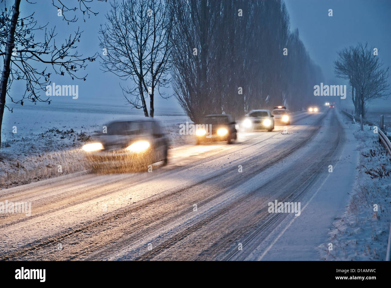 Cars on country road hi-res stock photography and images - Alamy