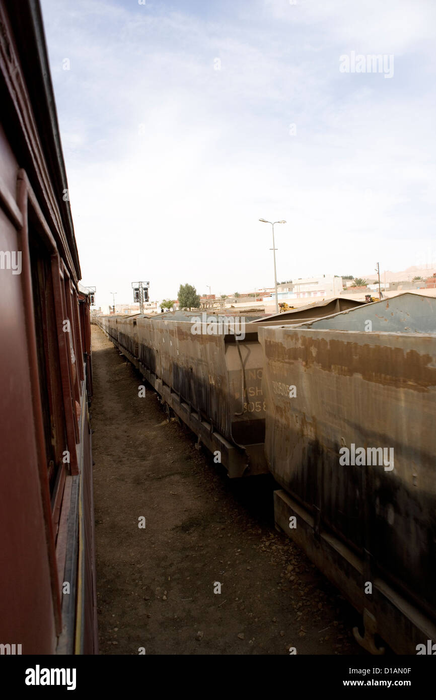 Red lizard train hi-res stock photography and images - Alamy