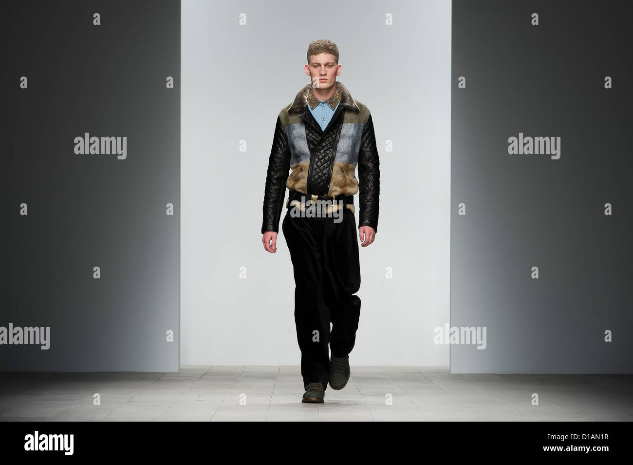 James long catwalk london fashion hi-res stock photography and images ...