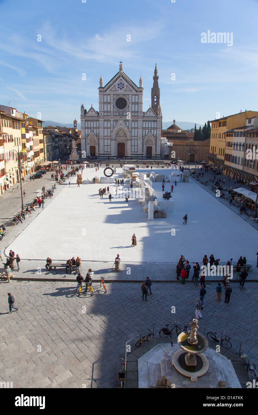Santa croce square florence hi-res stock photography and images - Alamy