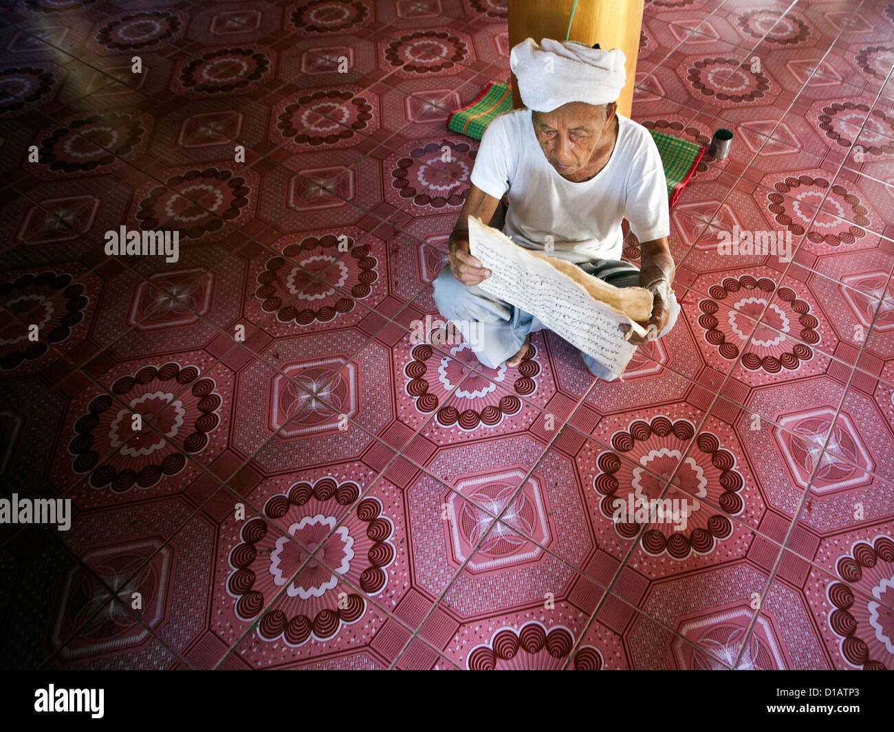 Buddhism temple photo hi-res stock photography and images - Alamy