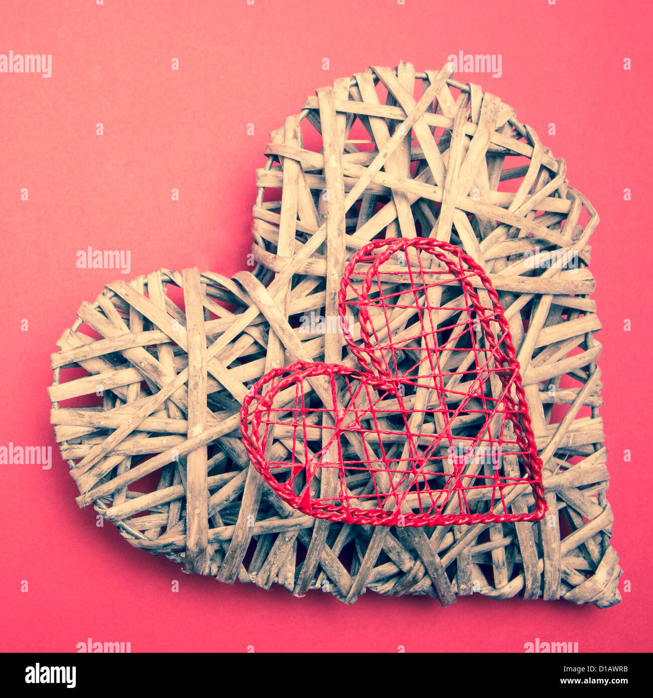 Heart shaped wire hi-res stock photography and images - Alamy