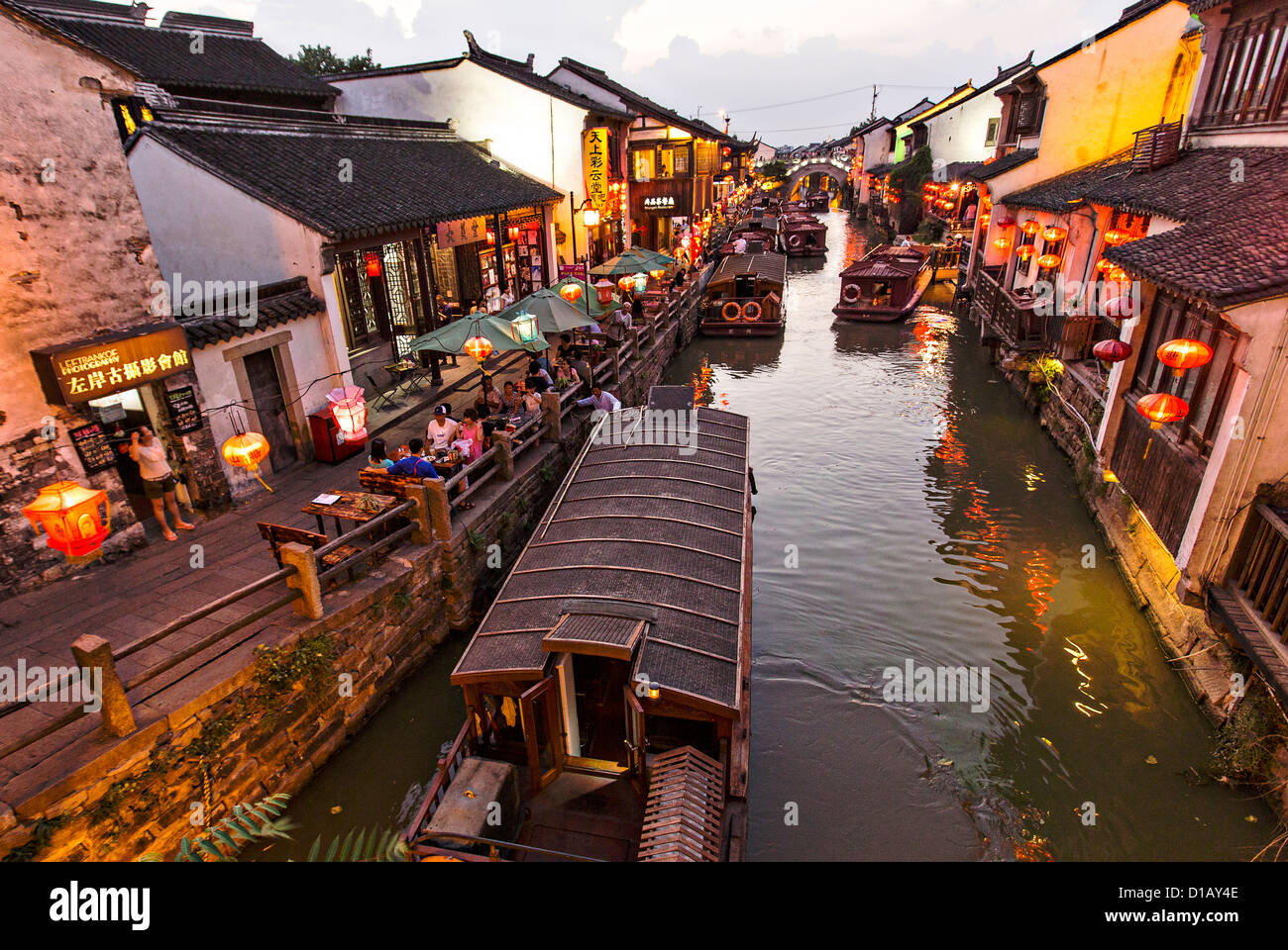 Suzhou hi-res stock photography and images - Alamy