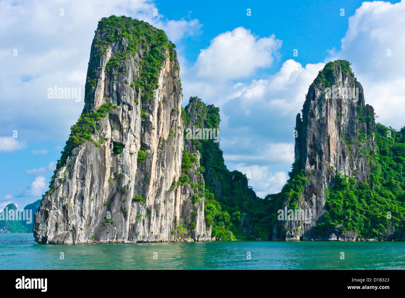 Mountain island in Halong Bay Stock Photo - Alamy