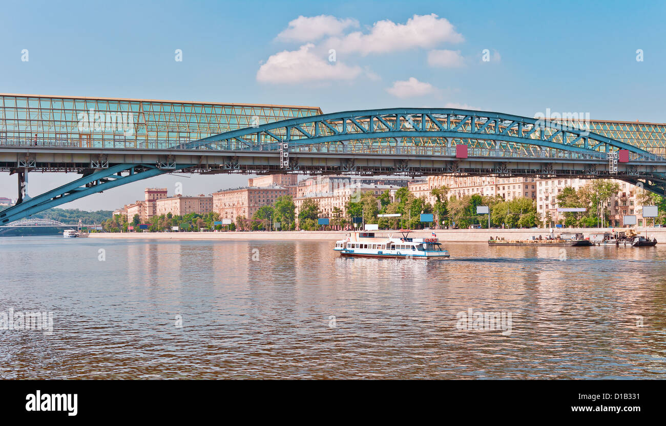 Modern Bridge over the River Stock Photo - Alamy