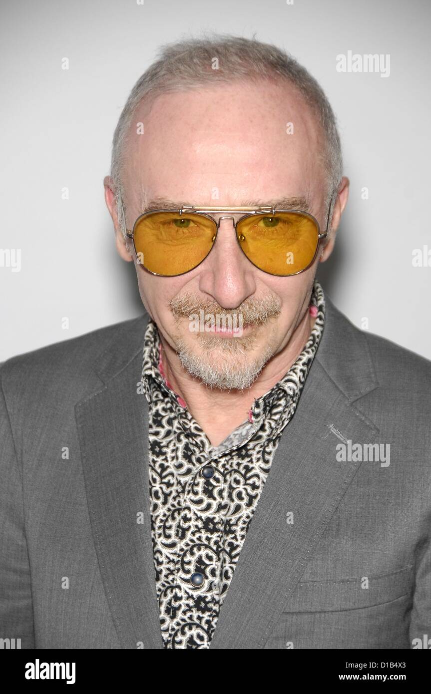 Los Angeles, California. 12th December 2012. Graham Parker at arrivals ...